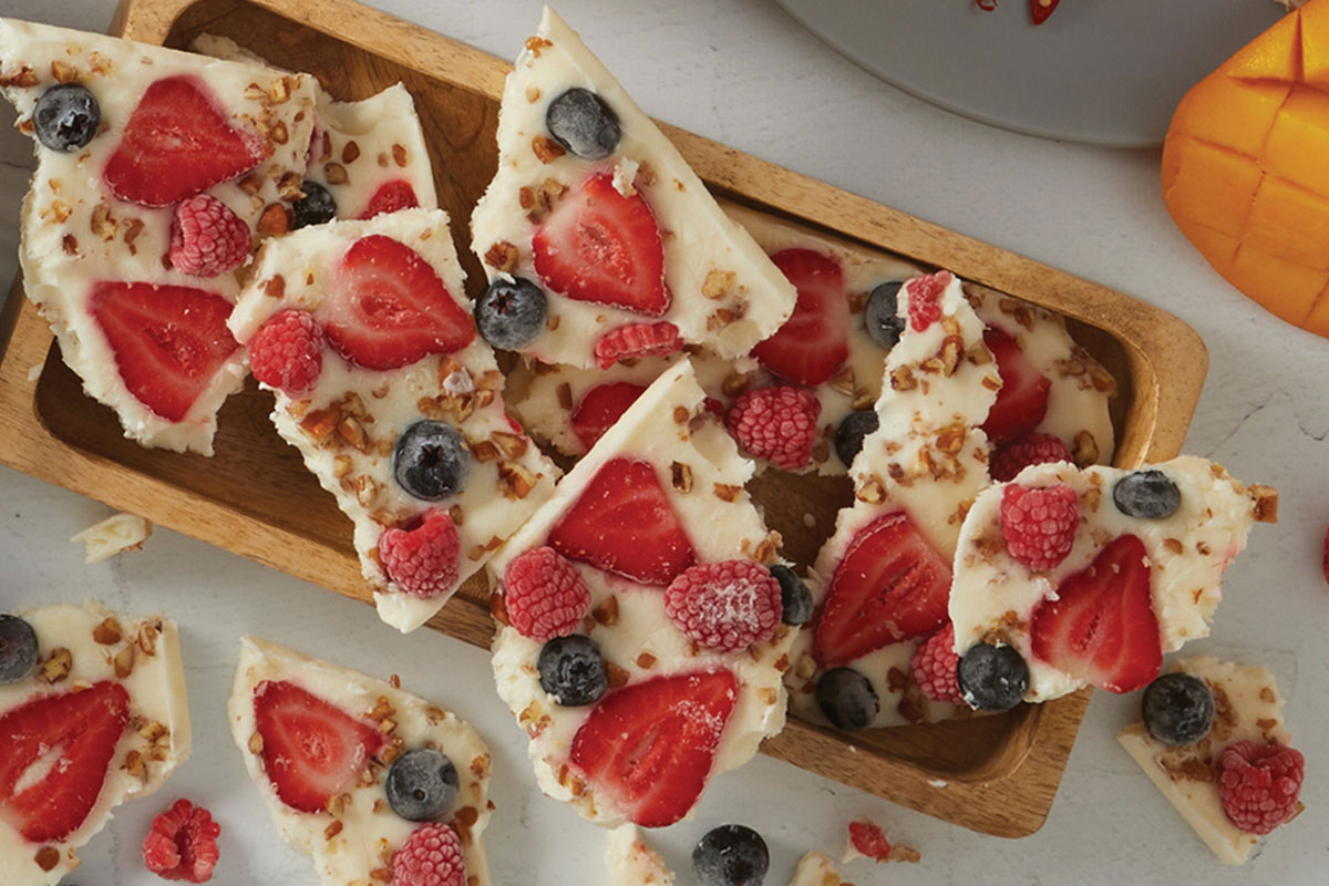 SPAR - Frozen Yoghurt Bark Recipe