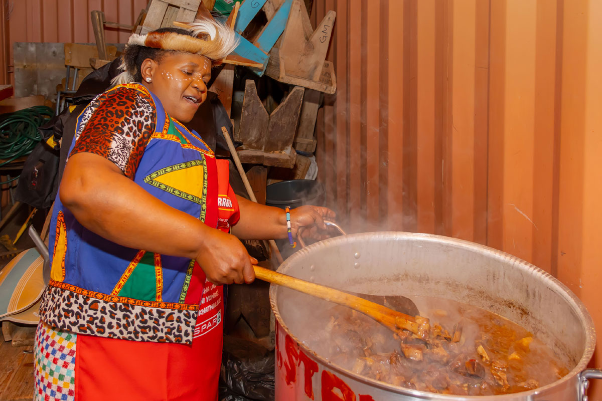 SPAR - Motherwell soup kitchen gets new premises and help with garden