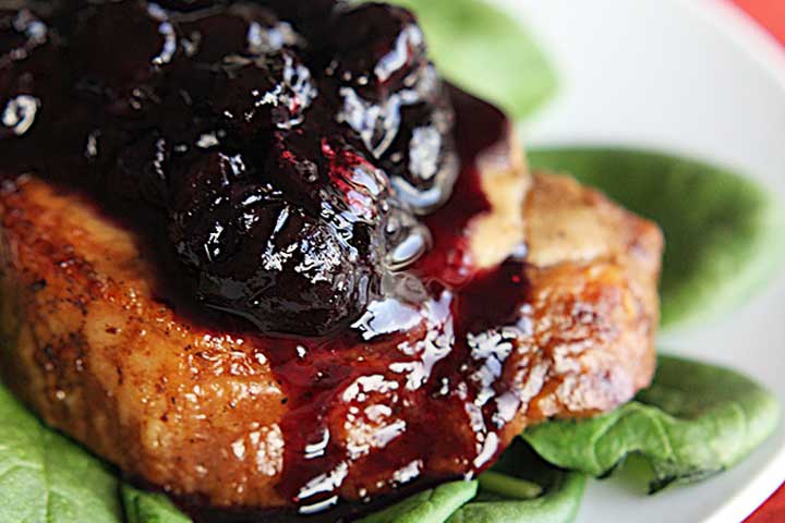 SPAR - Pork Chops with Blueberry Chutney Recipe