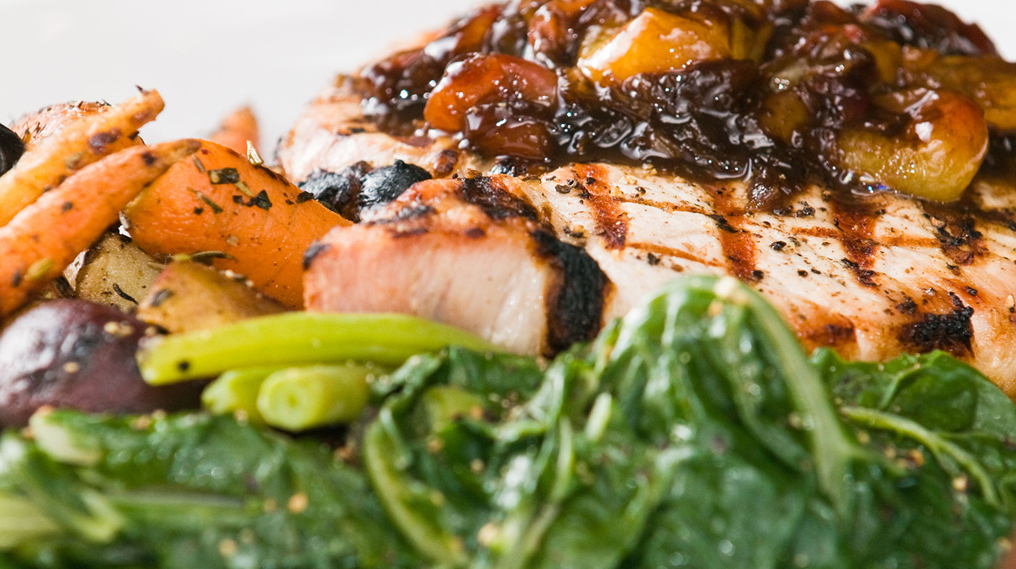 SPAR - Pork Chops With Homemade Blueberry Chutney