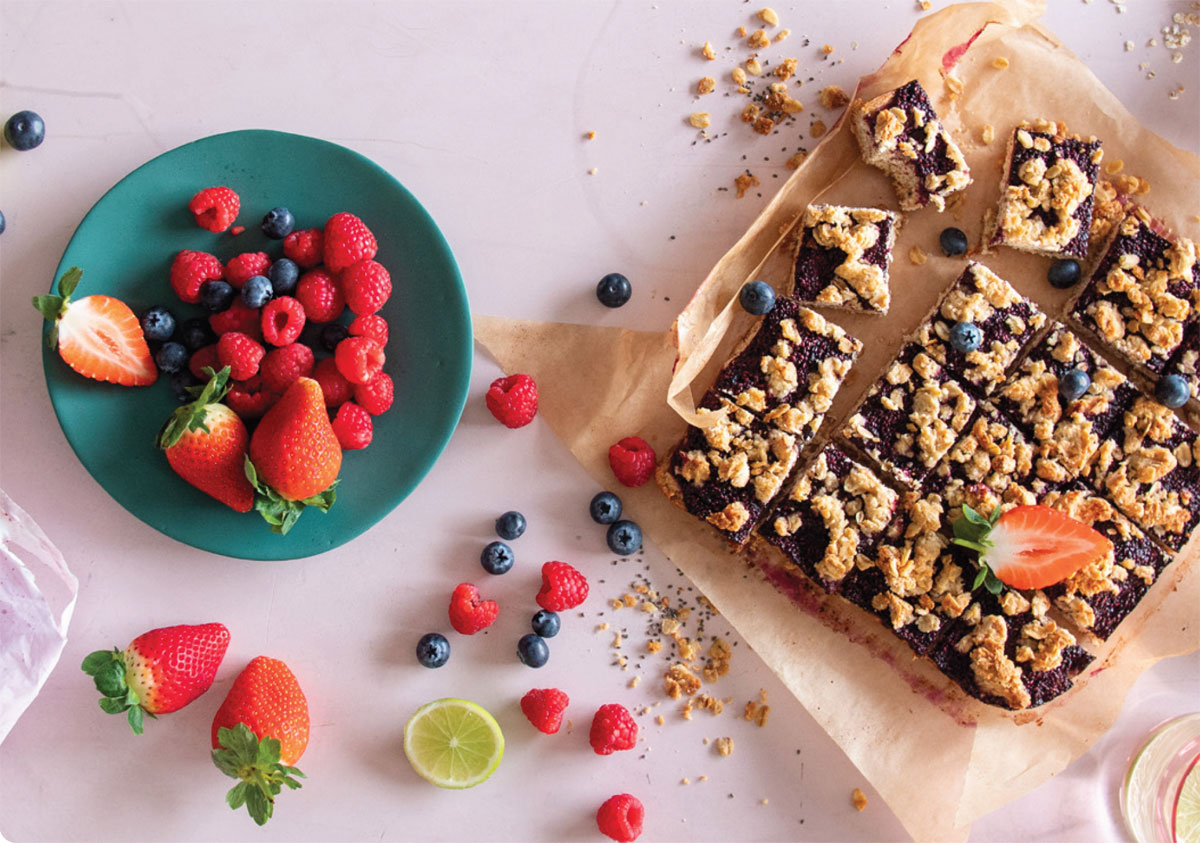 SPAR - Chia Berry Jam Oat Bars Recipe